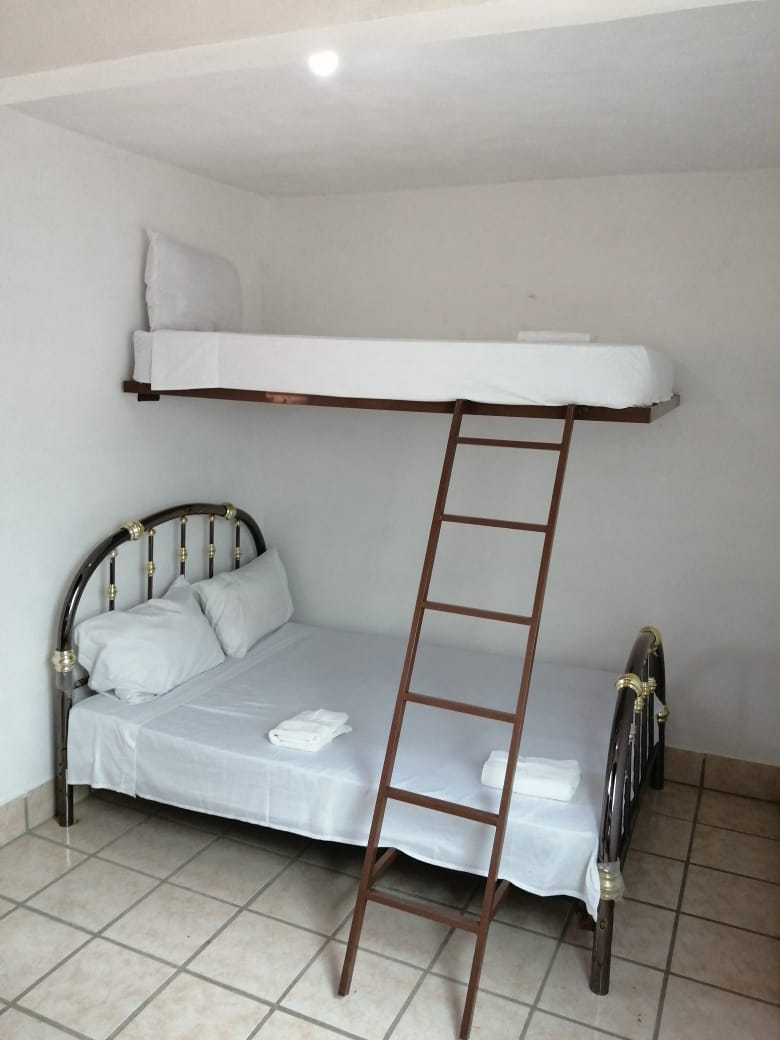 Hostal Juvenil (Youth-Hostal-Services) – Hotel Hacienda Xico Inn